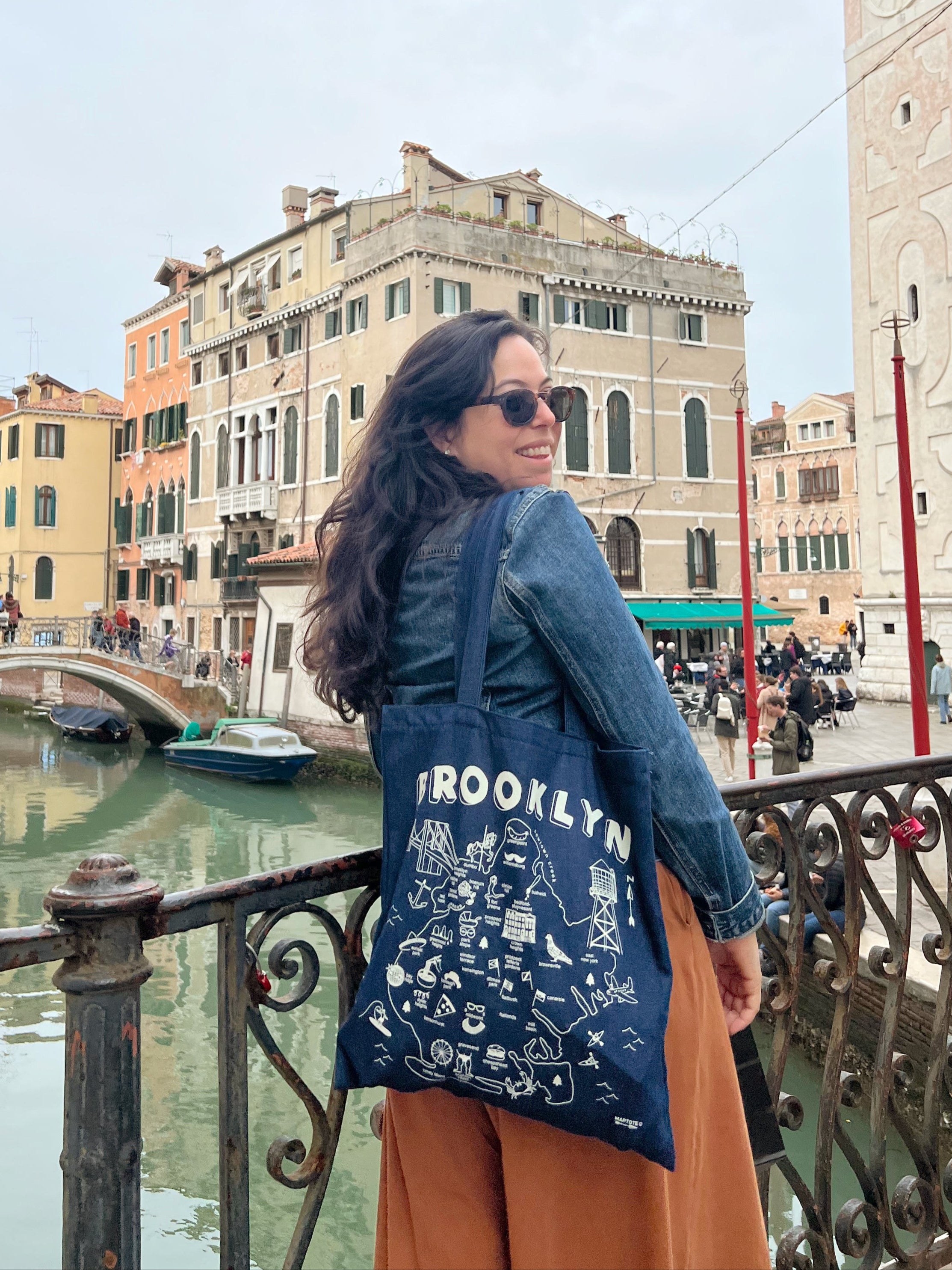 Brooklyn Museum Collection – Maptote